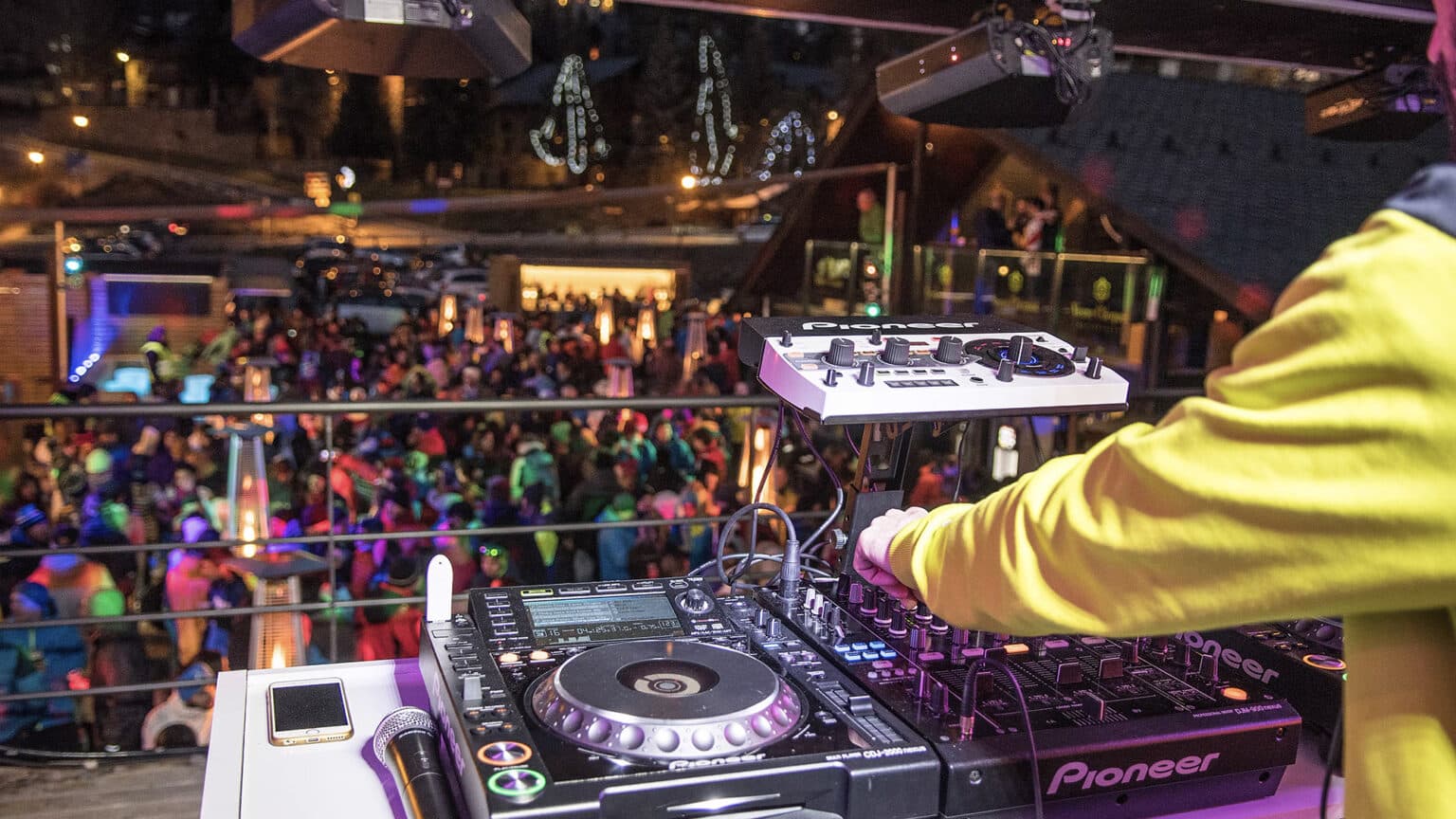 Uncover Andorra’s Nightlife: Après-Ski Experiences, Bars & More ...
